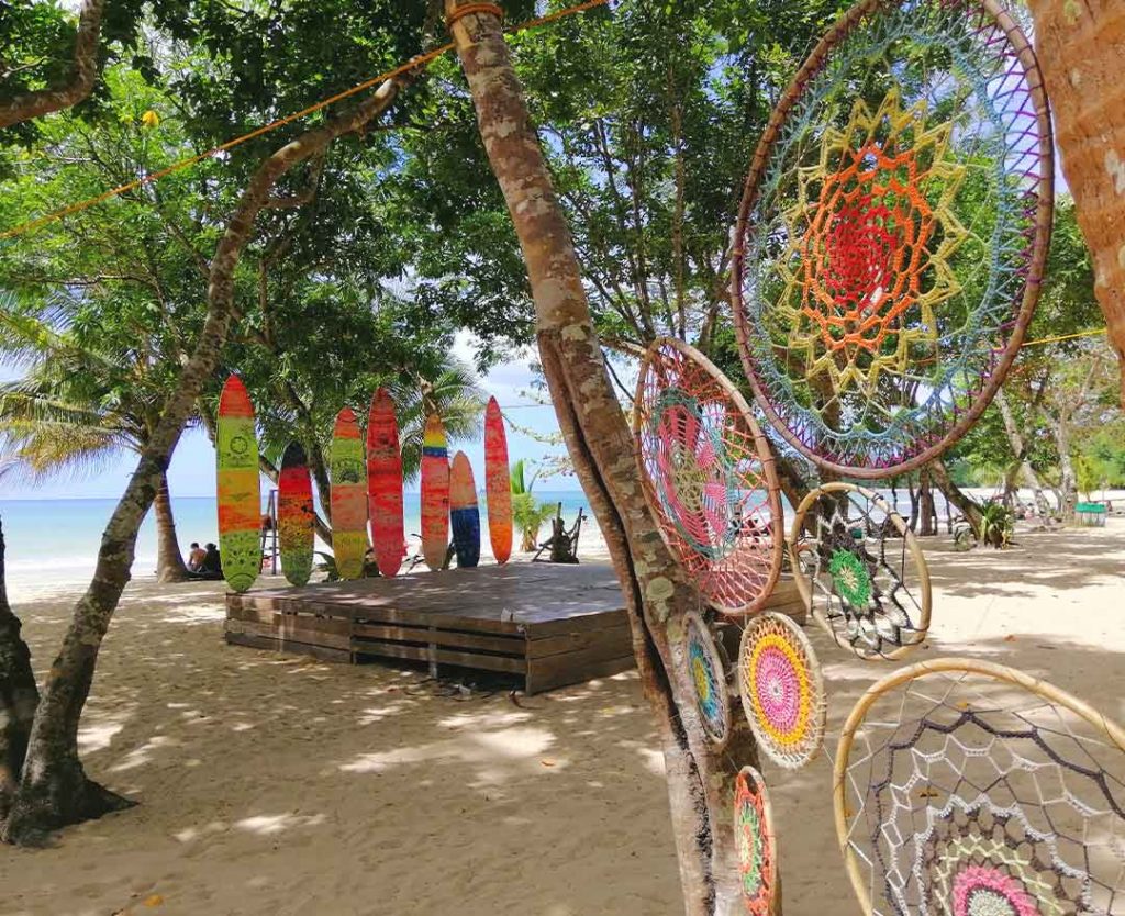 How Can I Advertise My Business in My Small Town? Ad tips